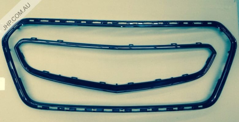 Upper & Lower Holden Commodore VF Grille Blackout Package | JHP