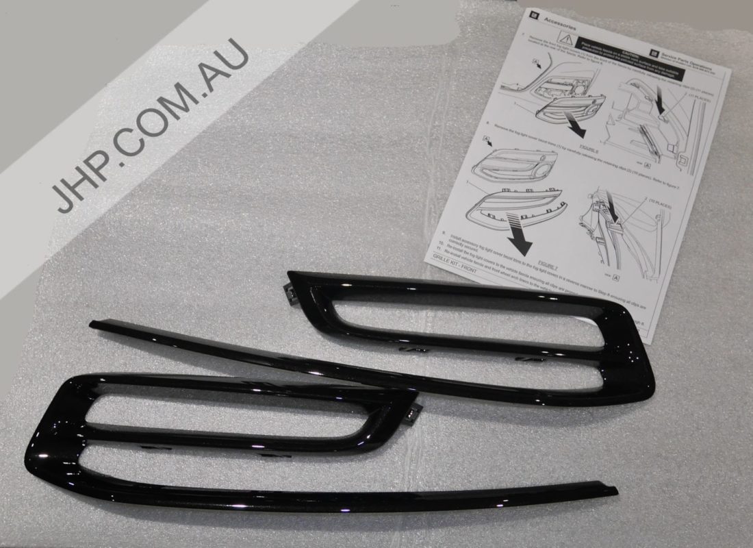Upper & Lower Holden Commodore VF Grille Blackout Package | JHP