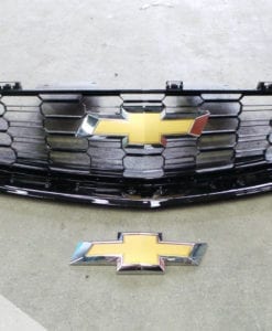 Genuine Holden Commodore VF Chev Grille | JHP