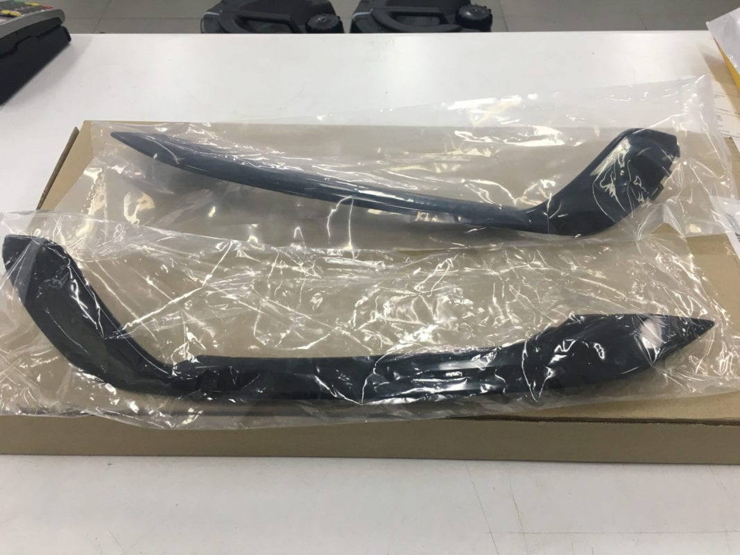 Upper & Lower Holden Commodore VF Grille Blackout Package | JHP