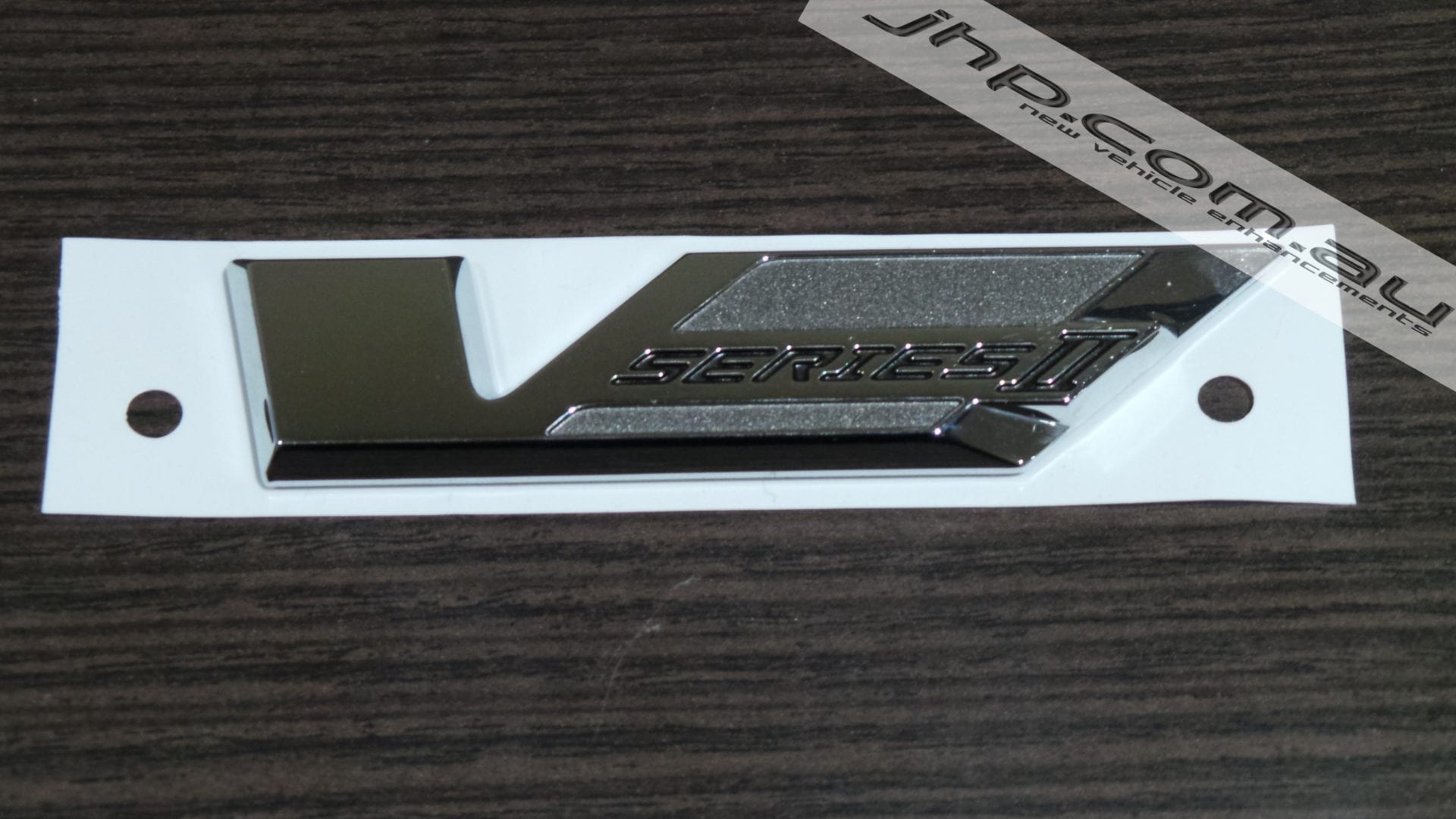 Genuine Holden Commodore VF Series 2 V Badge | JHP