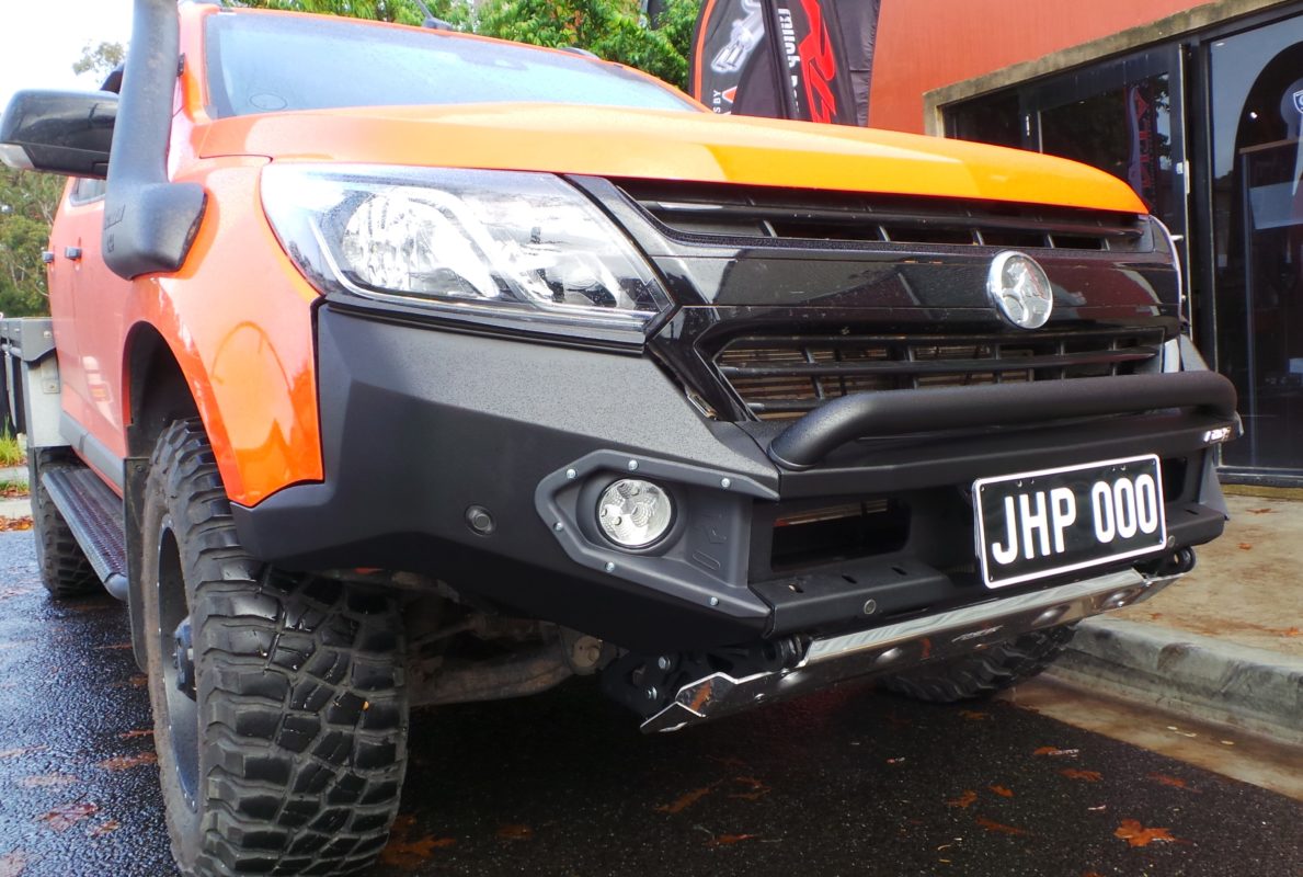 Rhino 4x4 3D Evolution Winch bar to suit Holden Colorado & Trailblazer ...