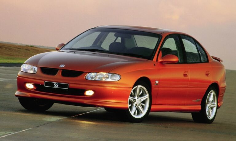 Holden Commodore model history from 1978 - 2017 VB-VF | JHP